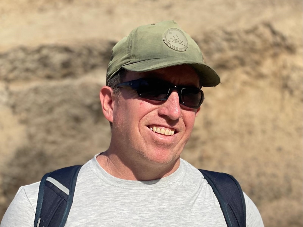 New Perspectives in Leadership and Collaboration. A Case Study in a PGC